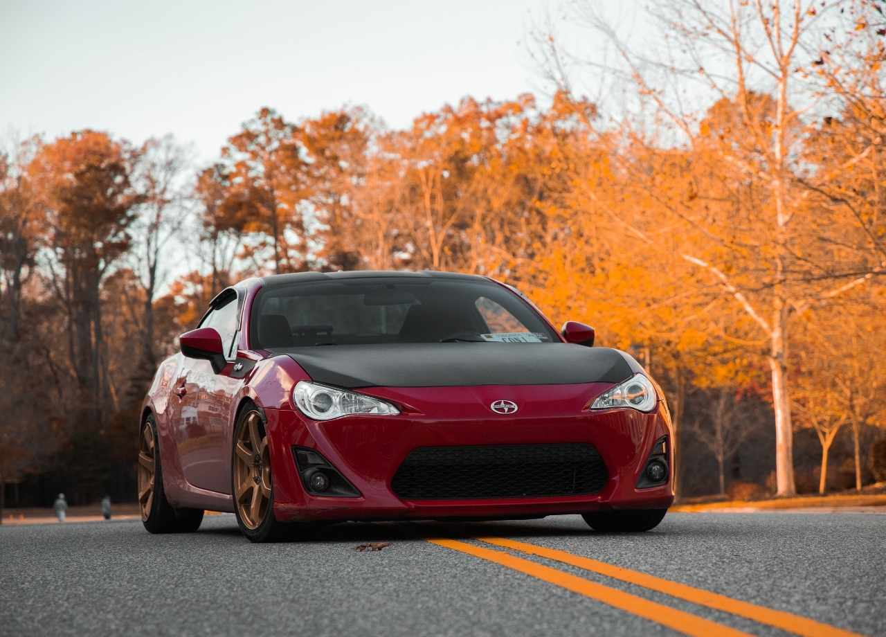 Understand Why Your Car Shakes When Press Brake? – American Auto Export